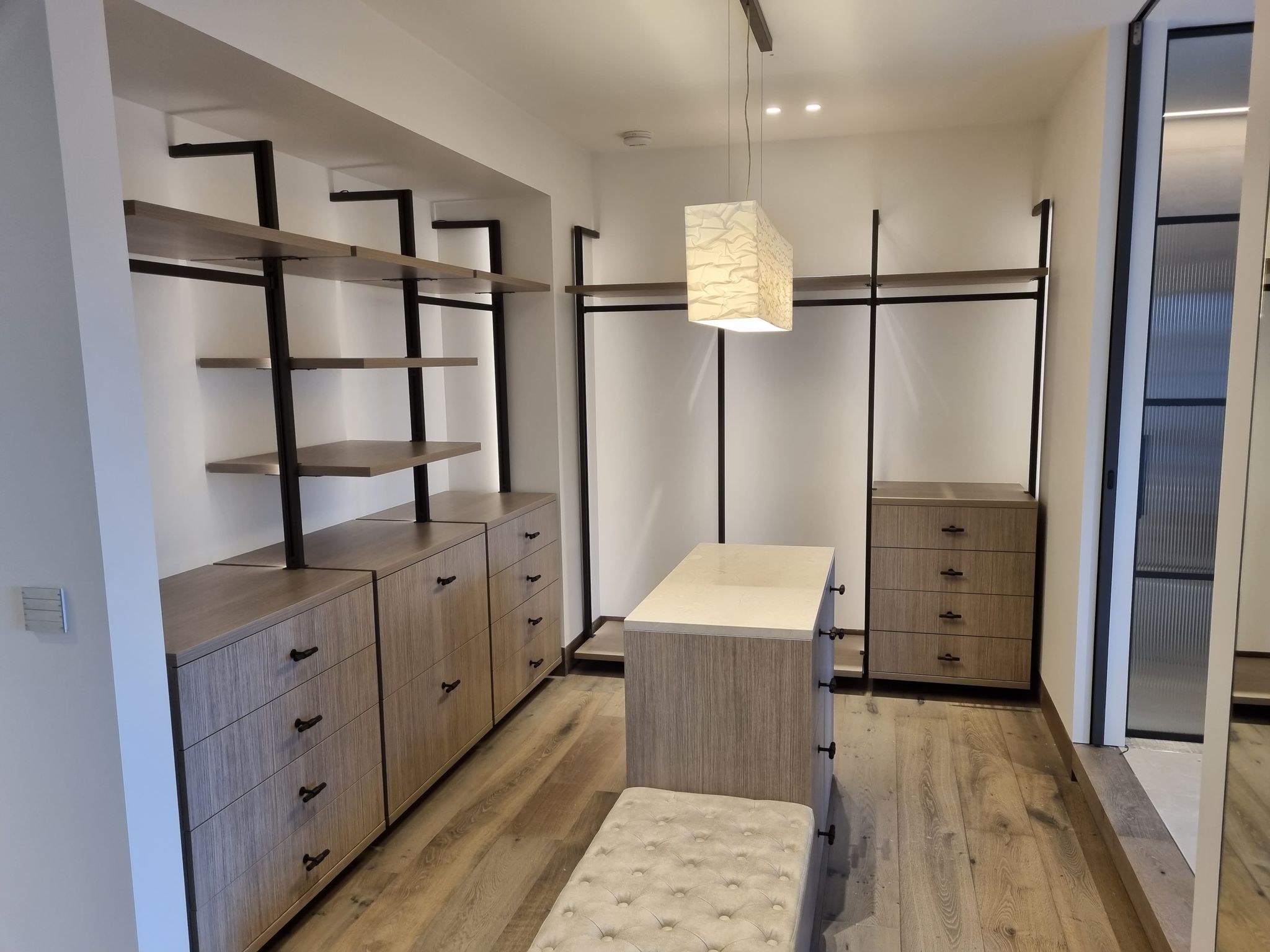 Power and Lighting - Well Connected Electrical Services